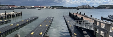 Commercial Boat Docks | Floating & Drive-On Commercial Docks - Jet Dock